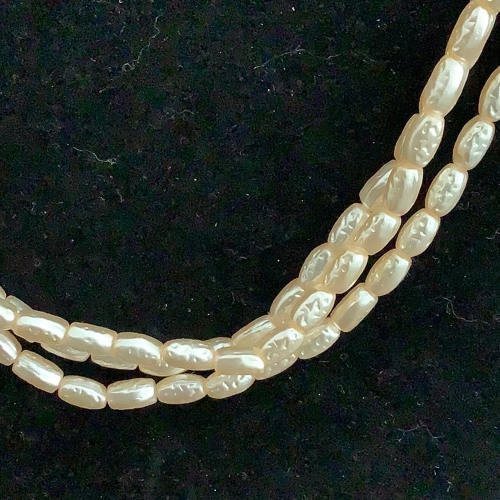 Freshwater Seed Pearl Necklace - Gem